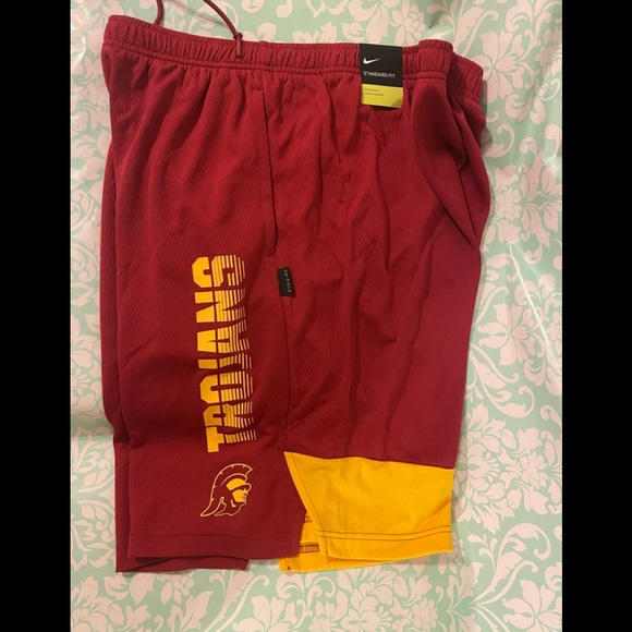 Nike | Shorts | Mens Nike Dri Fit Usc Trojans On Field Shorts Sz Large ...